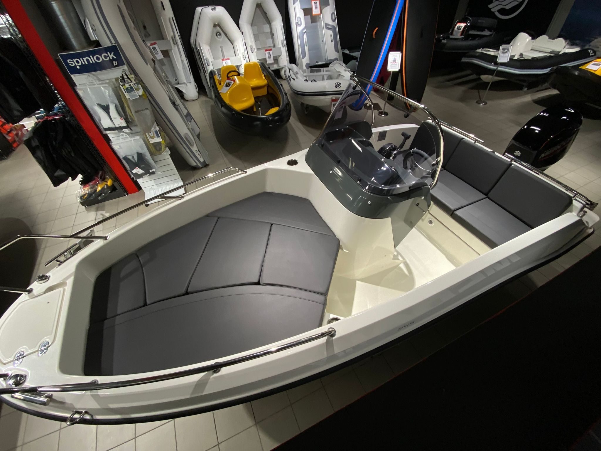 Uttern S45 - En innovativ skjærgårdsjeep! Uttern S45 er en