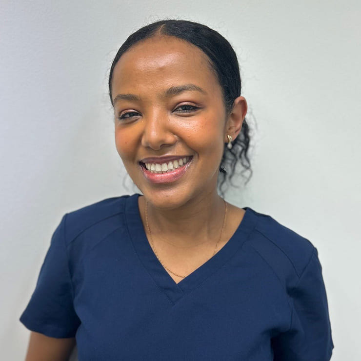 Feven Teklu Girmatsion - Colosseum Tannlege