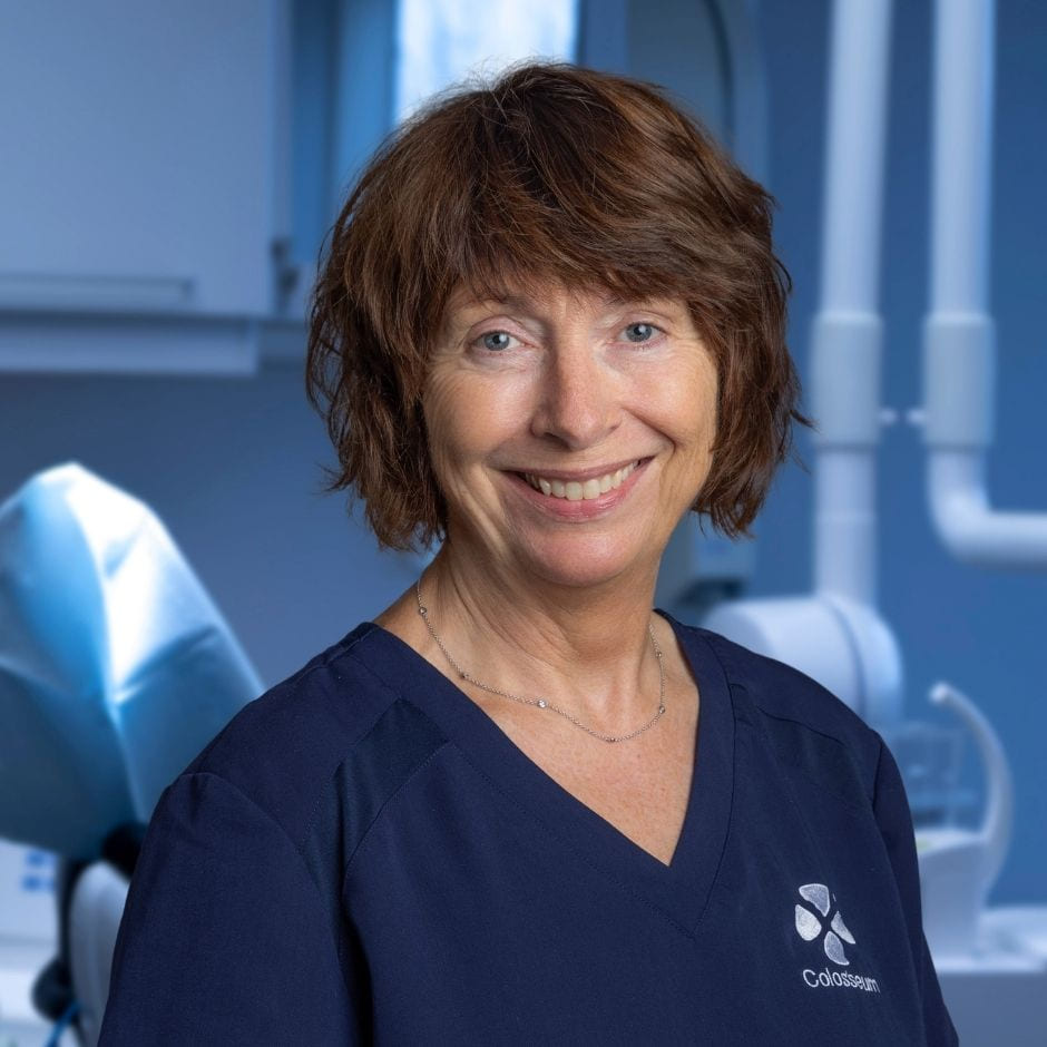 Spesialist i periodonti Rigmor S. Flatebø - Colosseum Tannlege