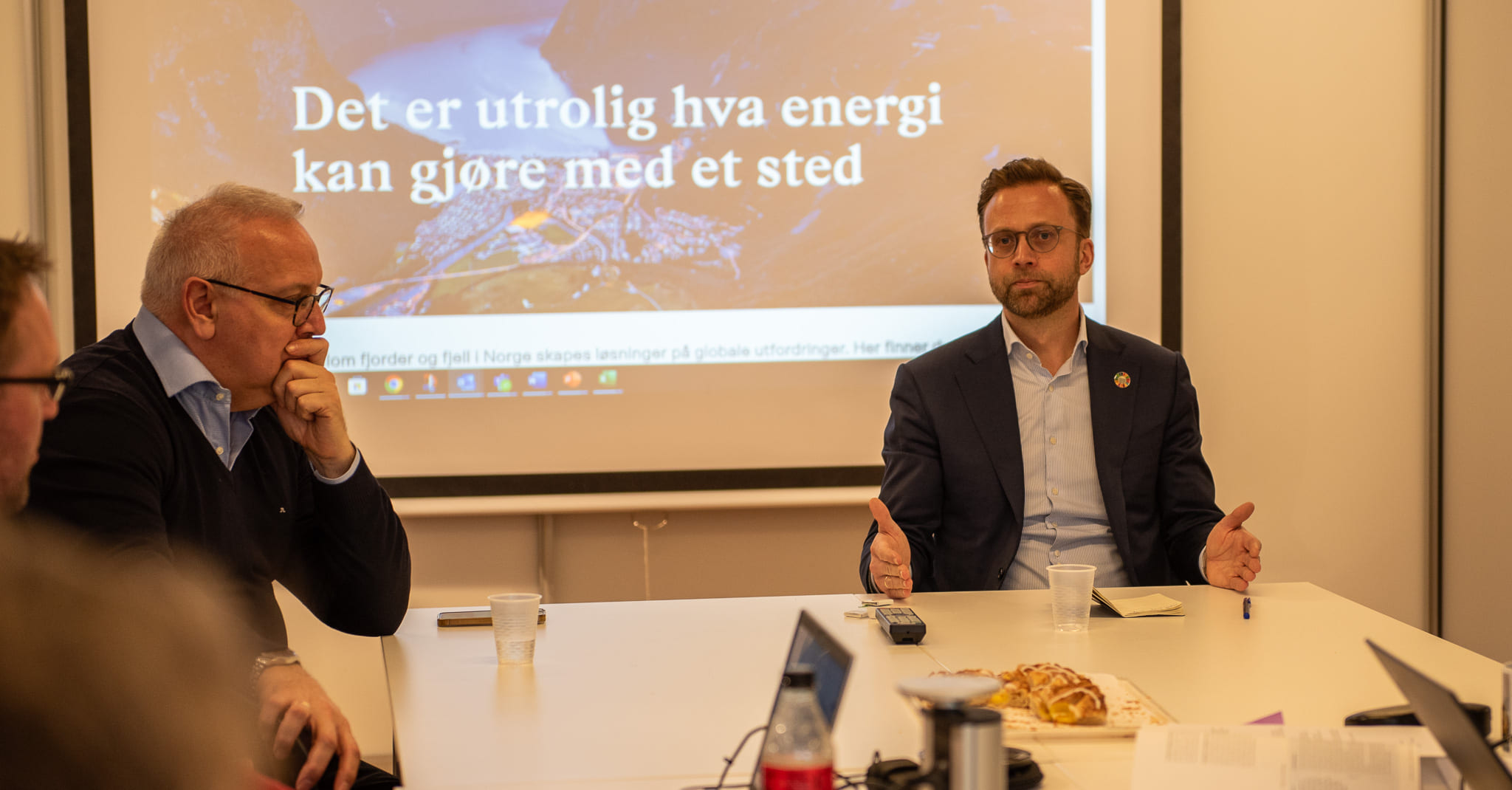 Energi-dialog med norske politikere | Lederne
